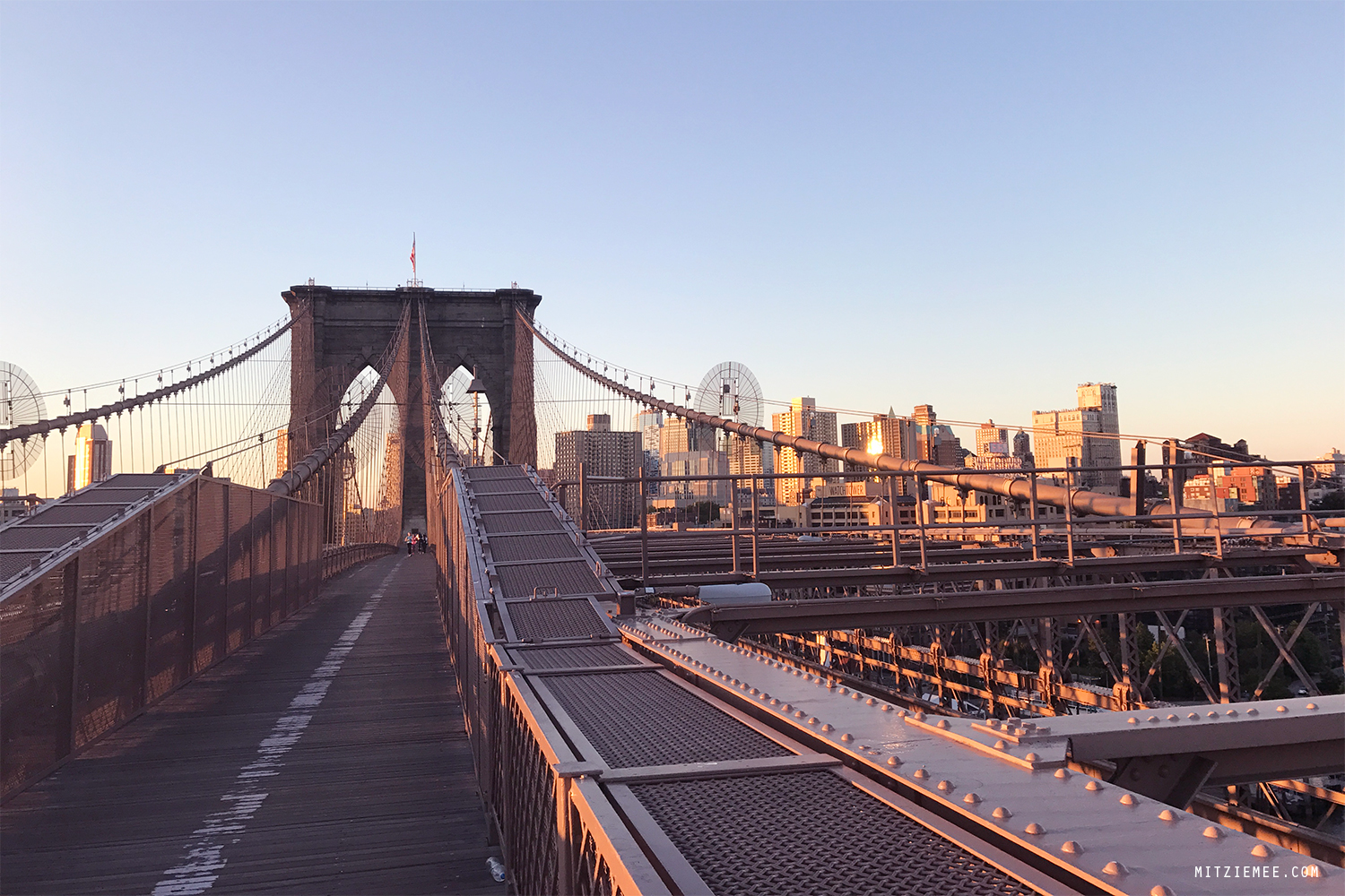 Walking across Brooklyn Bridge - New York City Guide | Mitzie Mee